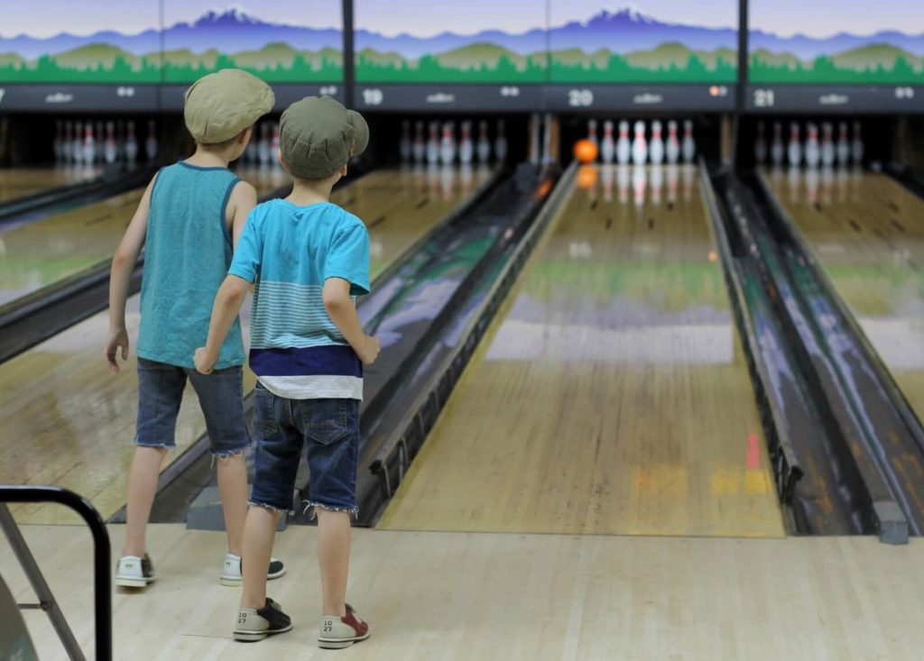 birthday and bowling - Raising Roberts